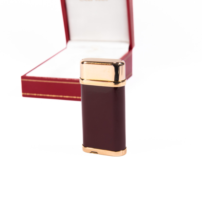 Cartier Oval lighter Red Lacquered Gold Plated Complete In Box - The ...